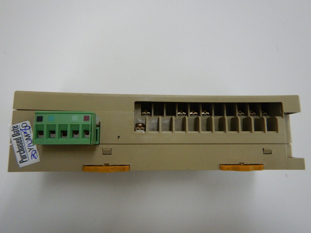 アナログ出力ターミナル / DRT1-DA02 / ｵﾑﾛﾝ|中古製品一覧|幅広い中古製品を取り揃えているのはハイテック・システムズ